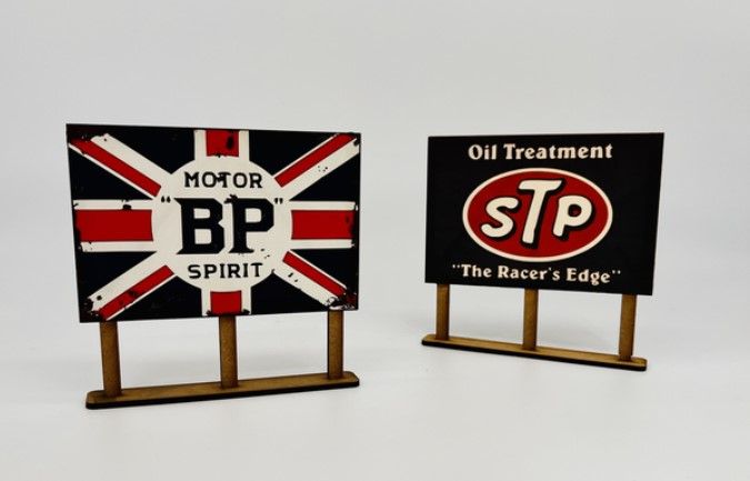 Buying track accessories I Slotracing Studio